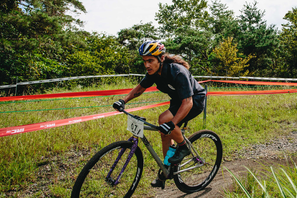 NICO DEPORTAGO-CABRERA – Squid Bikes
