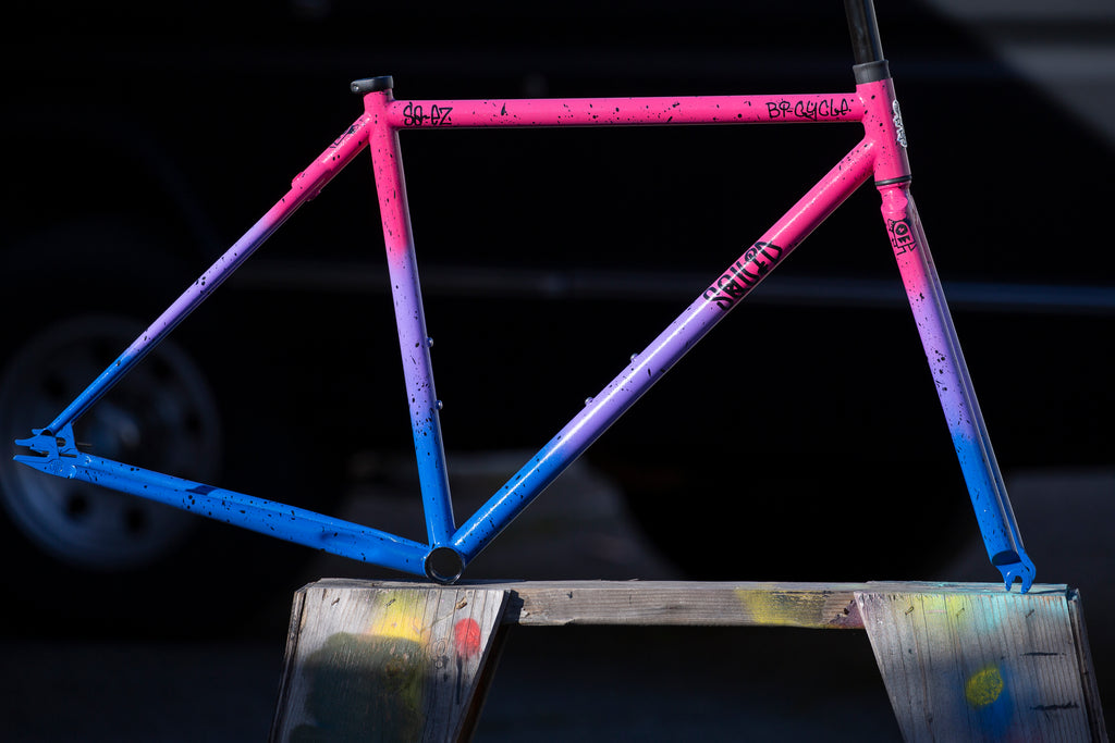 Pink, Purple & Blue Fade SO-EZ – Squid Bikes